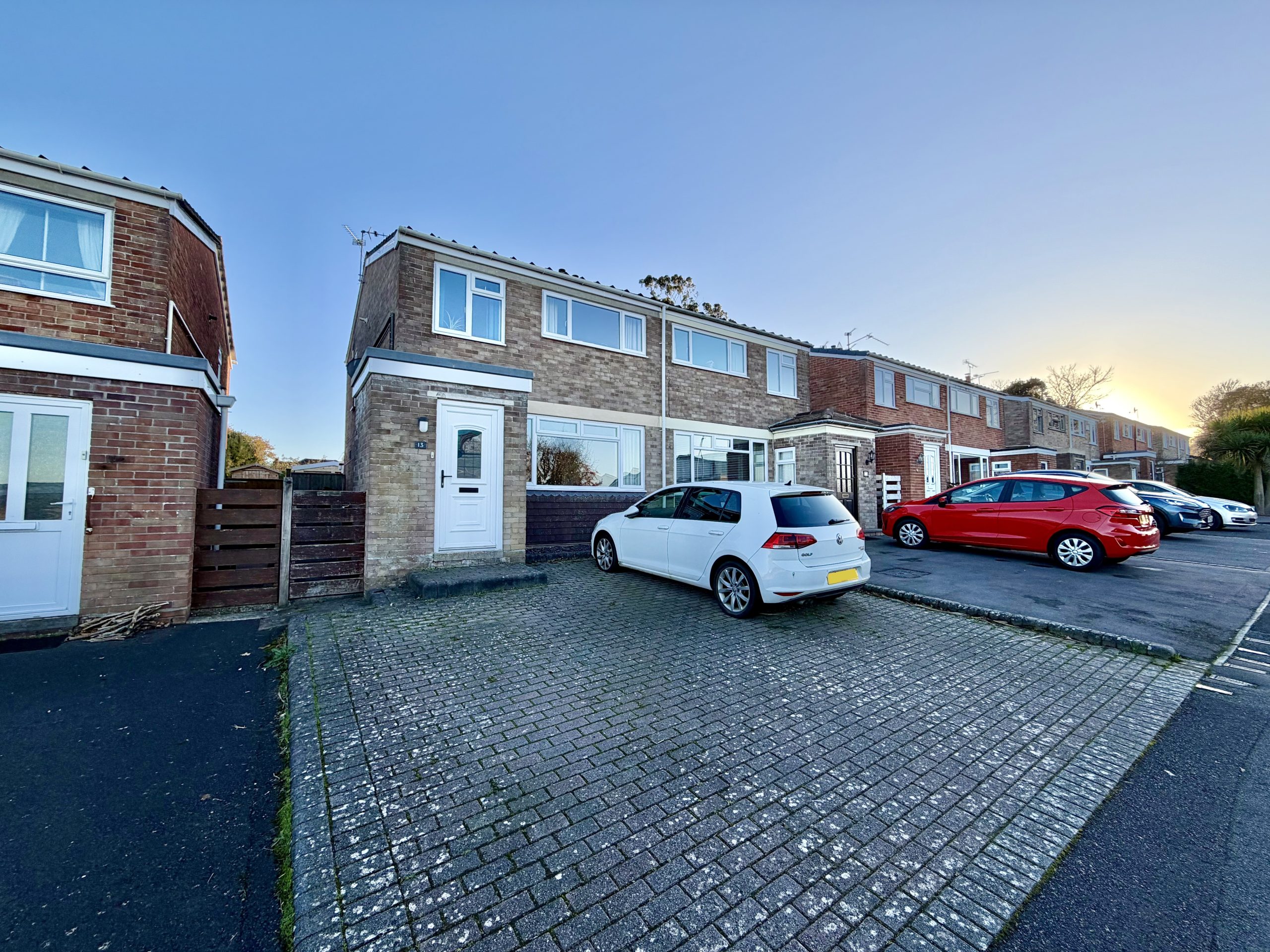 Yew Tree Close, Yeovil, Somerset, BA20 | Towers Wills Estate Agents ...